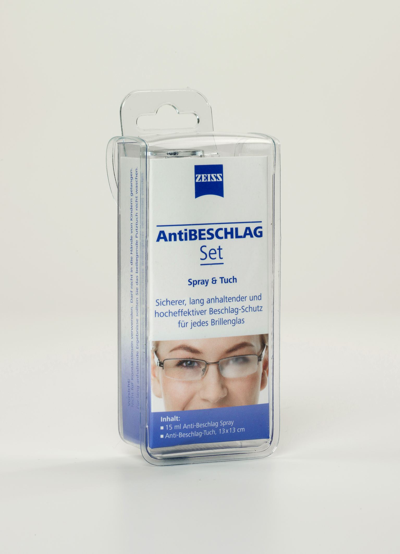 All Clear with the ZEISS Antifog Spray