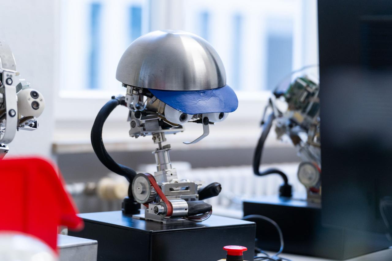 Digital health: how robots support care | ZEISS