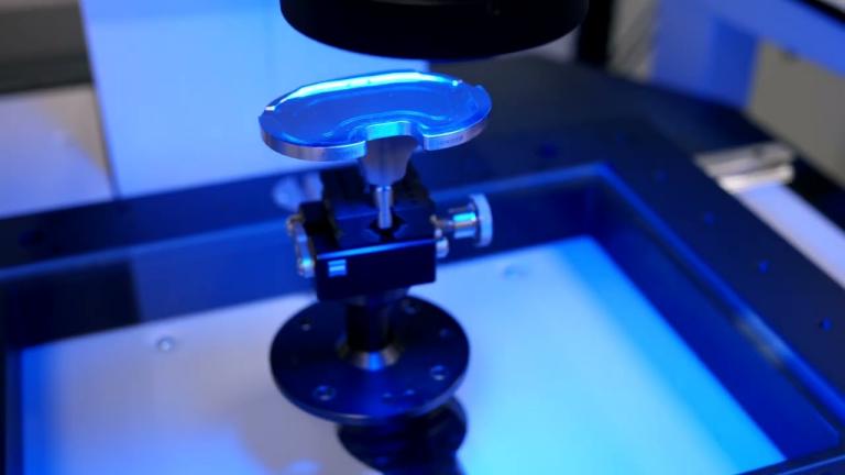 Quality assurance for orthopedic implants | high-precision, efficient