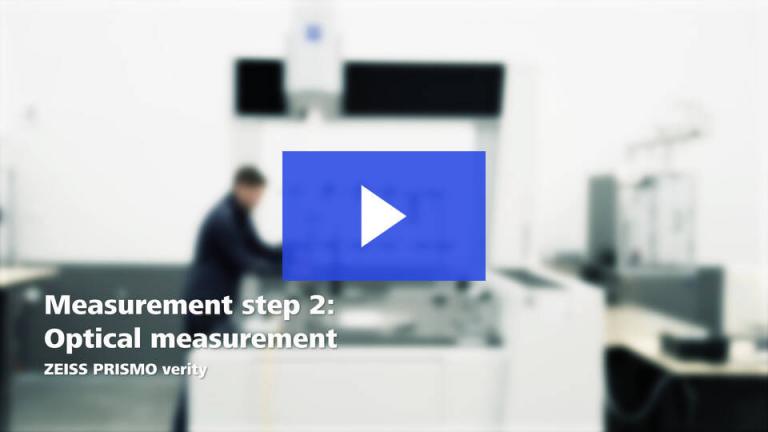 Connected microscopy. Accelerate decisions: ZEISS Industrial Microscopy ...