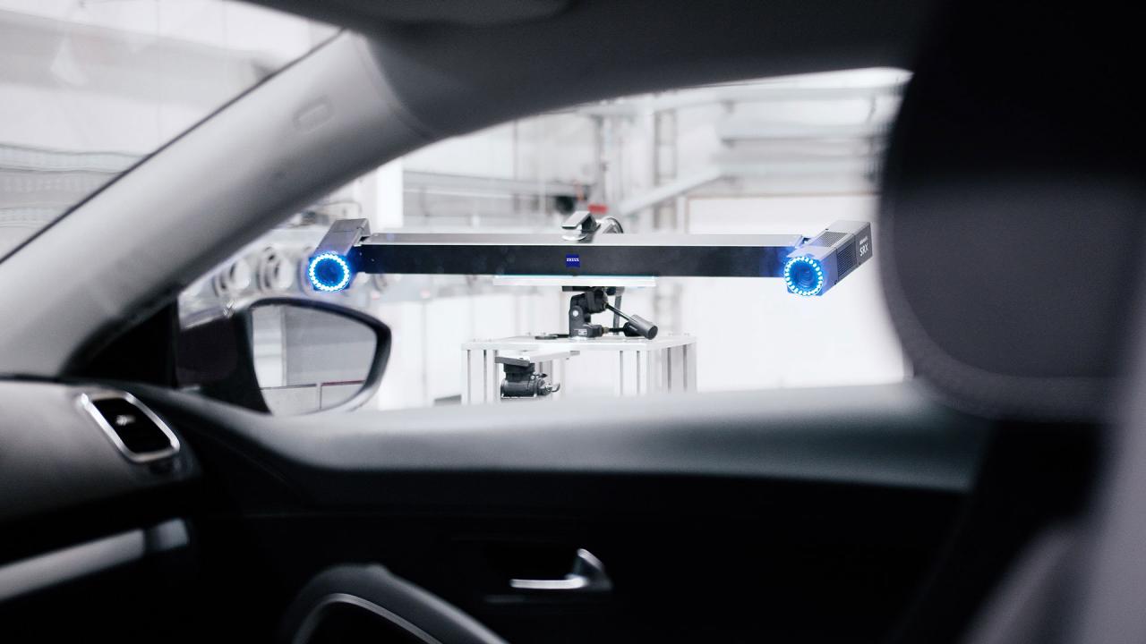 ARAMIS 3D Camera: High-resolution 3D camera system for high-end ...