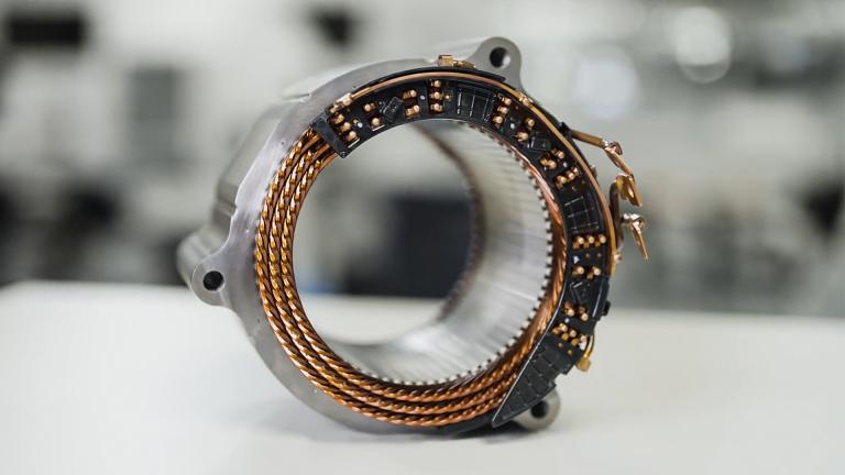 ZEISS ScanBox 4105 for eMotors: Efficient quality assurance in the ...