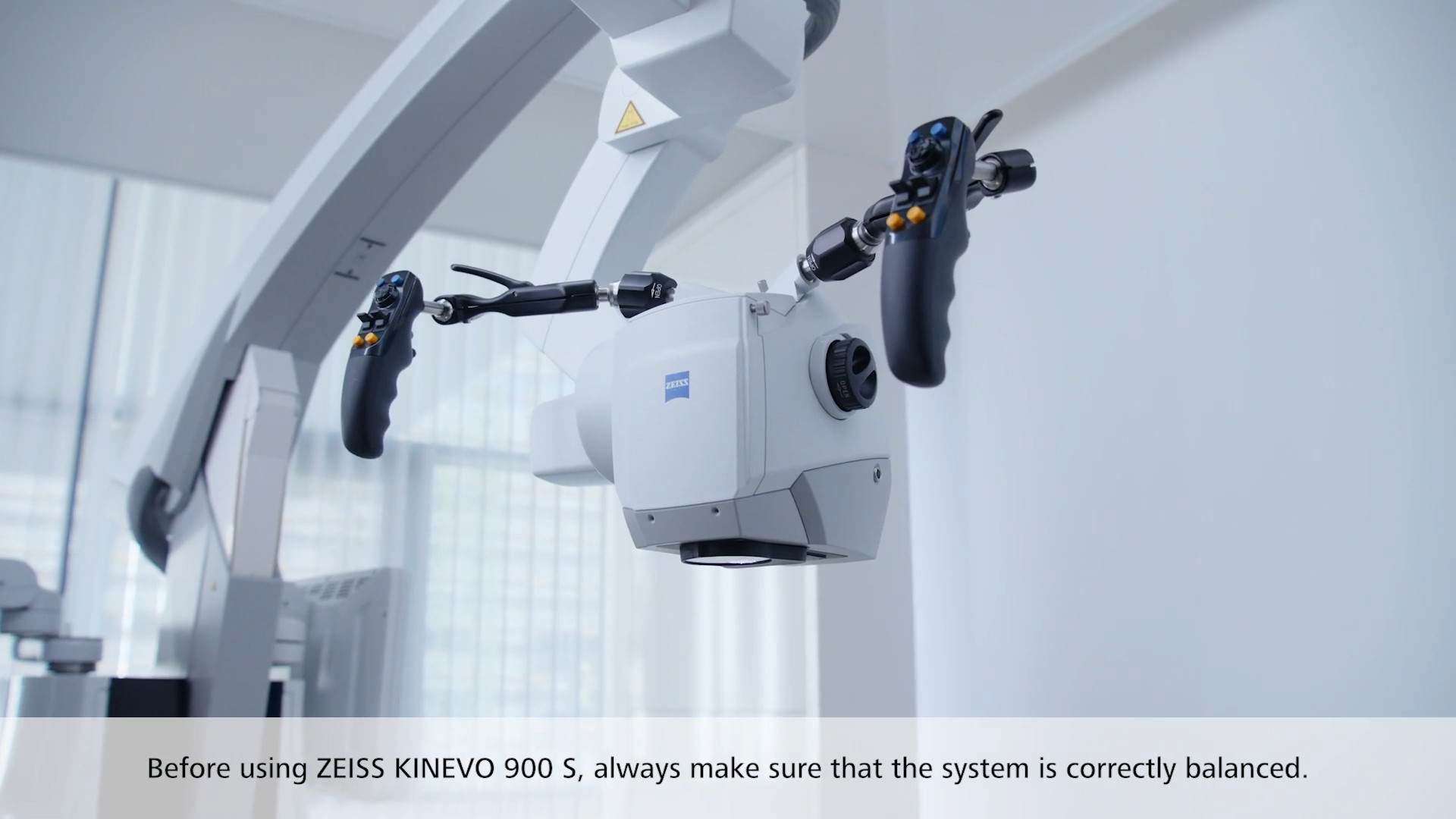Activation de l'AutoBalance de ZEISS KINEVO 900 S
