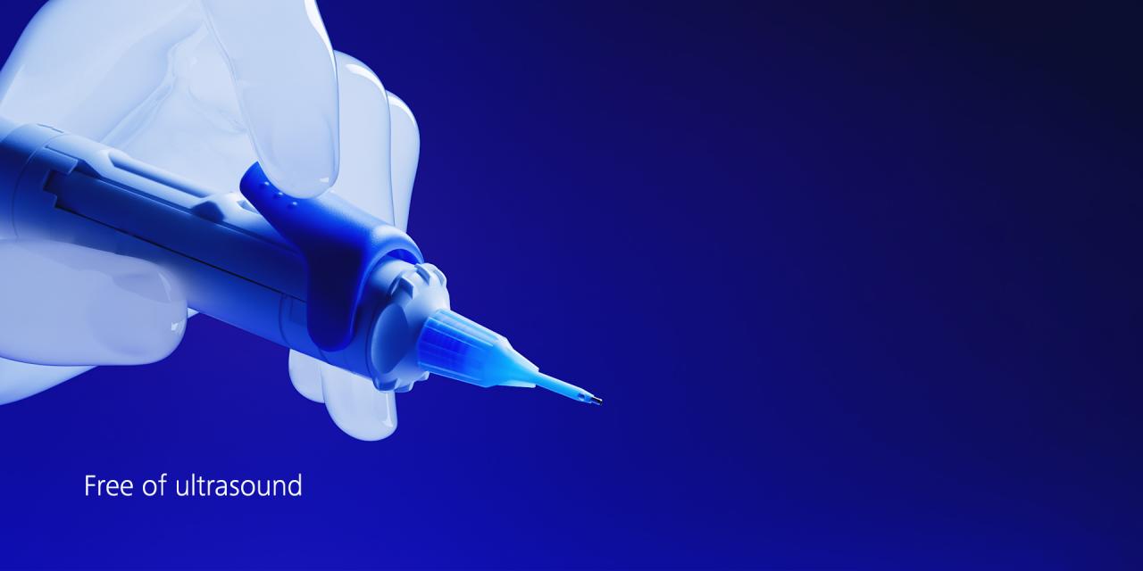 ZEISS MICOR 700 - the future of lens extraction in your hands