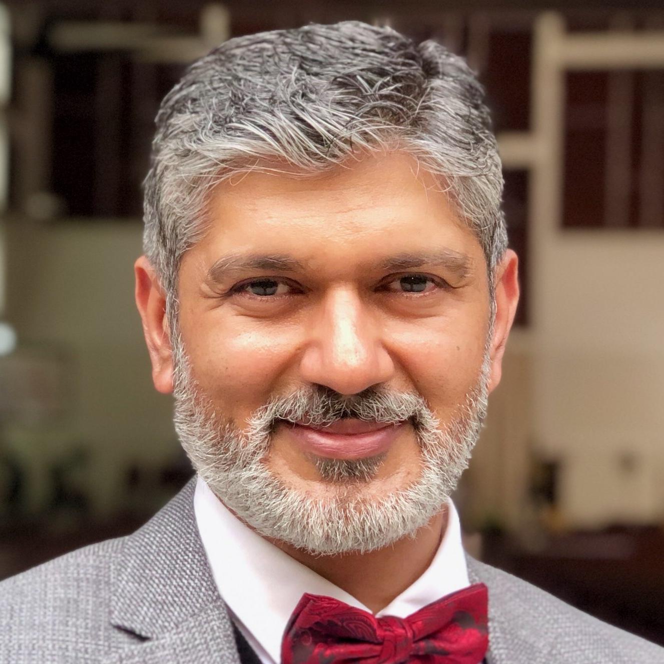 ZEISS QUATERA 700 a new experience in phaco surgery