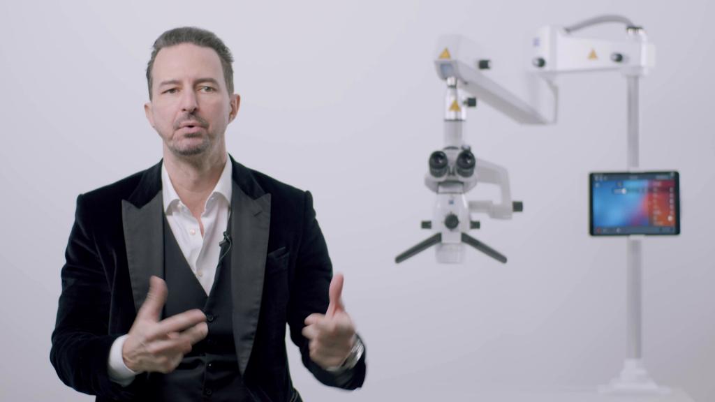 ZEISS EXTARO 300 für die Ausbildung