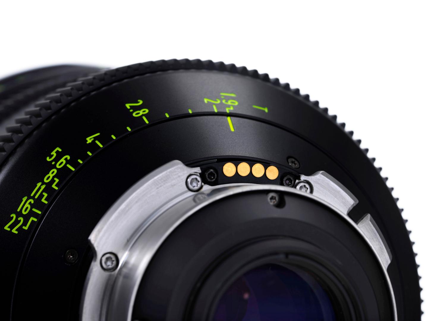 ARRI | ZEISS Master Anamorphic Lenses | Revolutionary new technology.