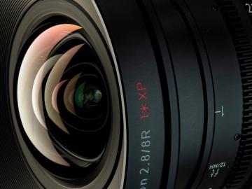 ARRI | ZEISS Ultra Prime Lenses | Highest performance over the entire ...