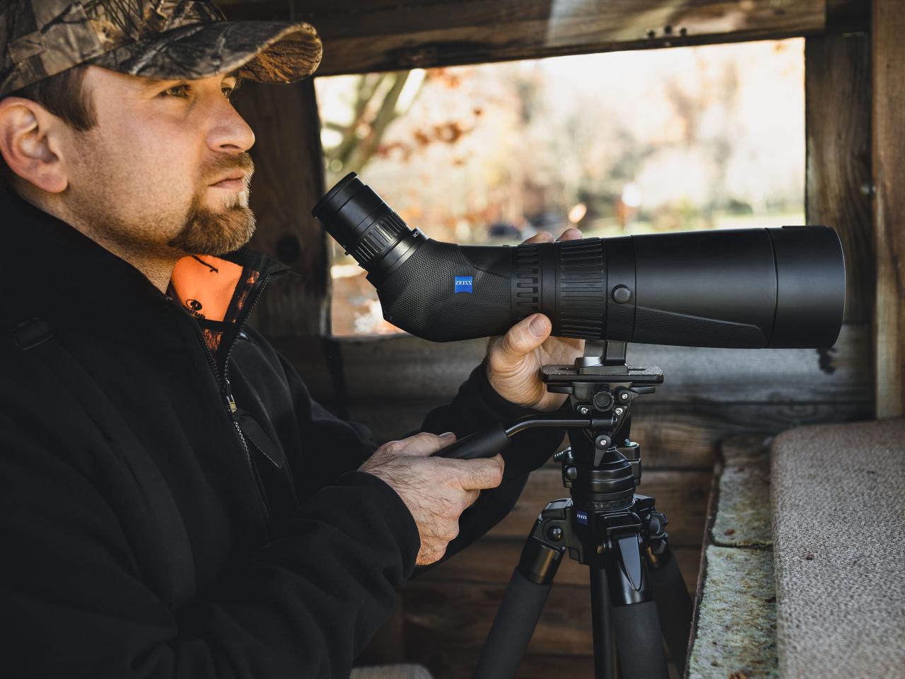 Spotting Scopes | ZEISS Hunting
