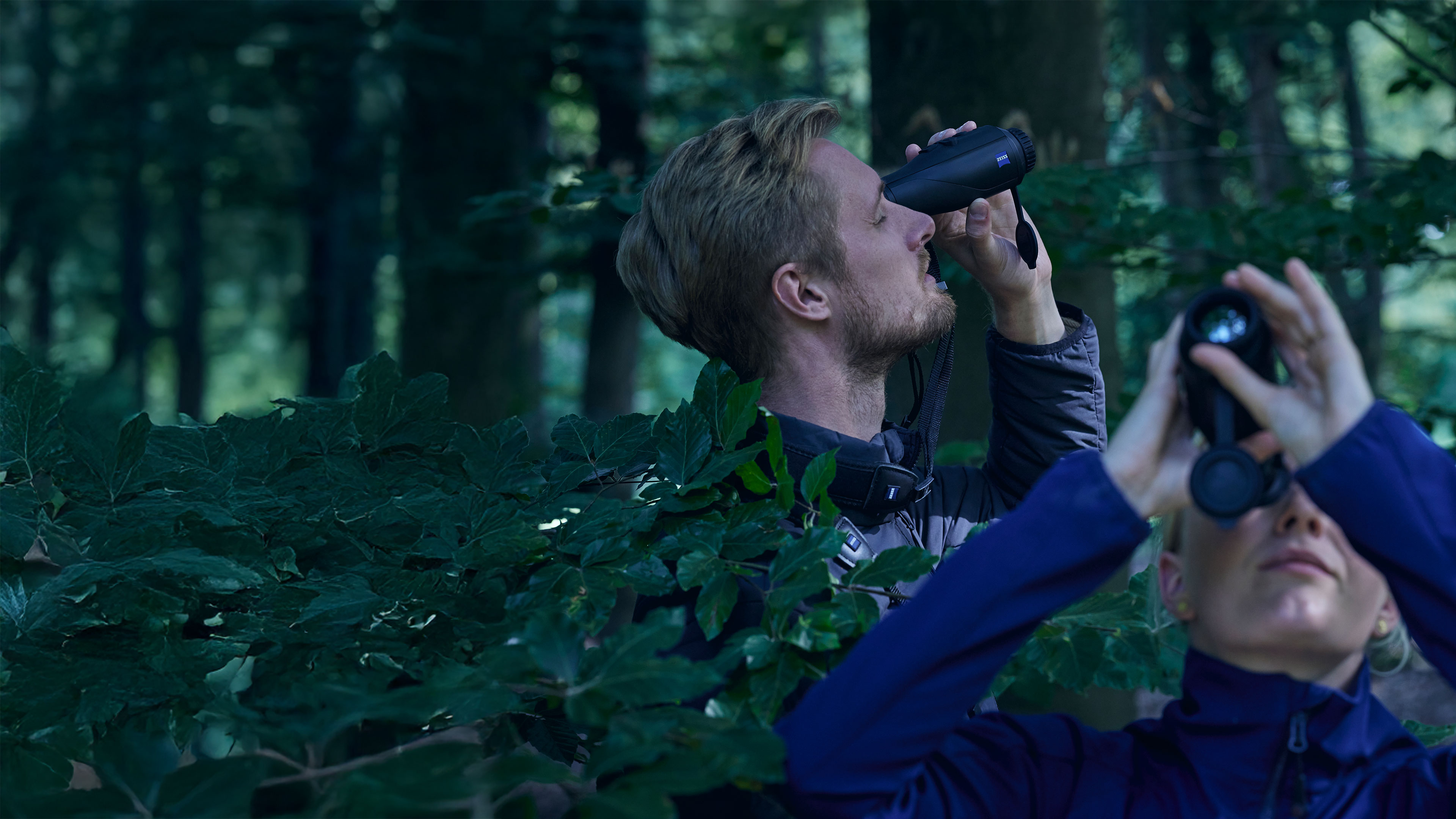 ZEISS DTI 1 | For curious night owls. Light and compact observation.