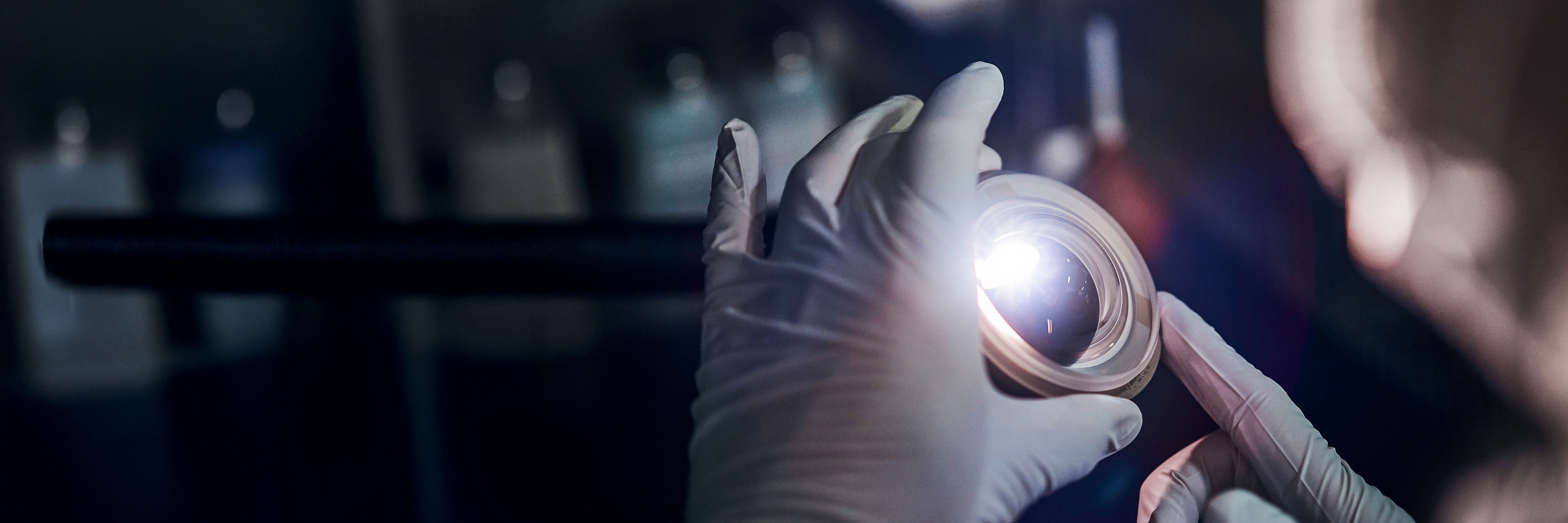 Service | ZEISS Nature Observation