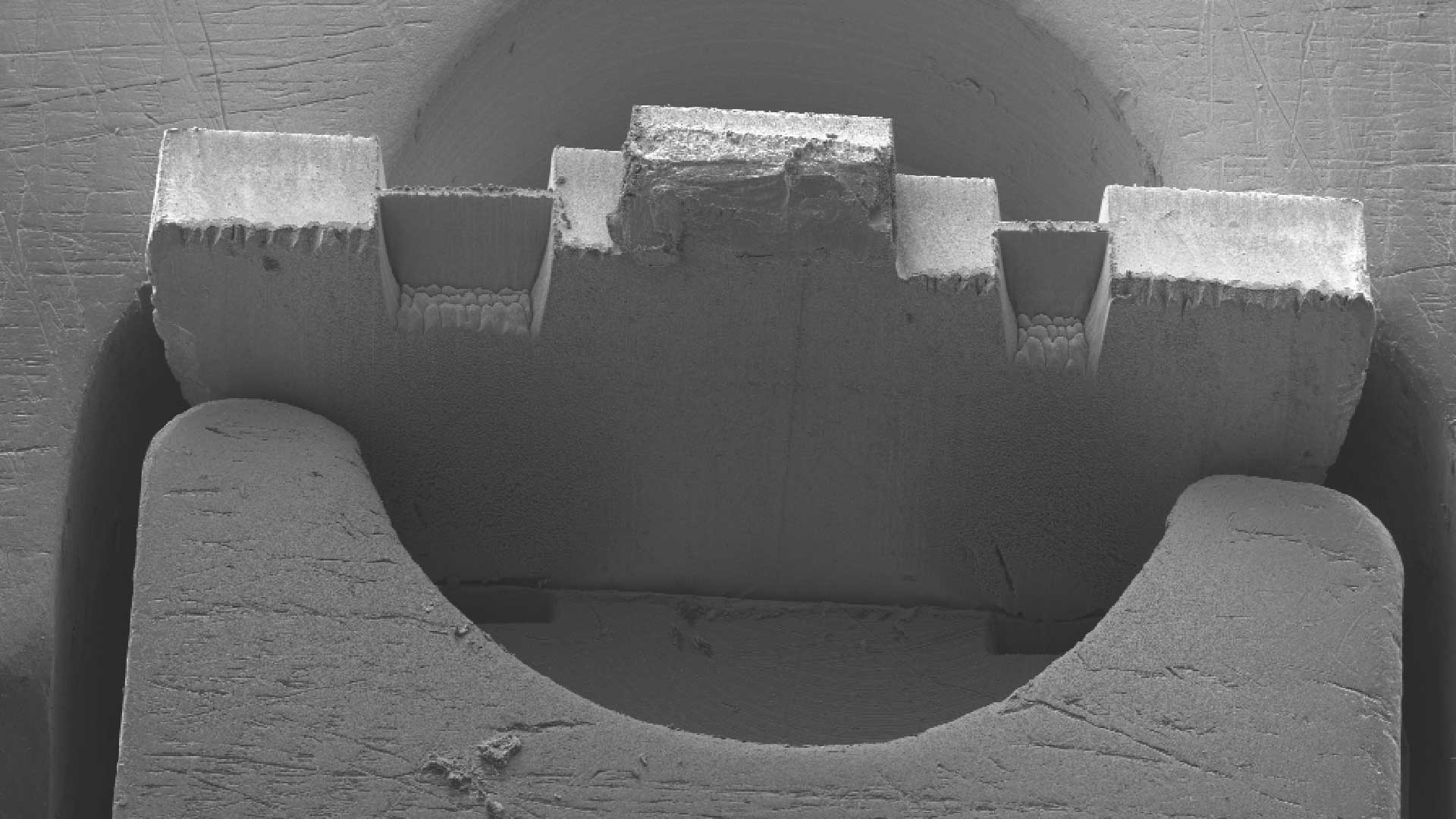 Nanoscale 3D Imaging of Buried Features in Steel and Other Metals