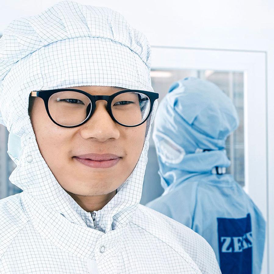 Photomask Solutions of ZEISS SMT