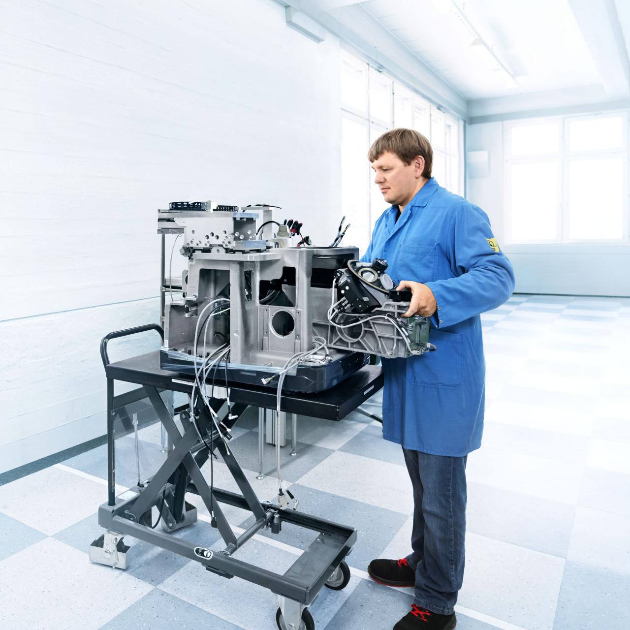 Complex imaging systems | Integration of modules and assemblies