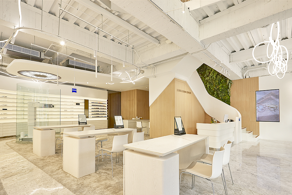 ZEISS celebrates 15 years of ZEISS VISION CENTER