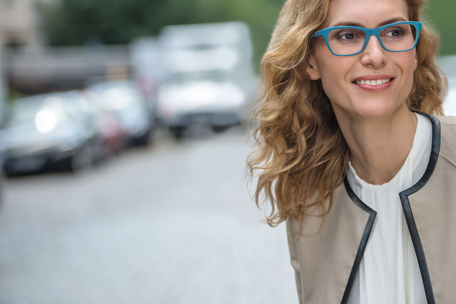 10 years of individualised lenses with freeform technology from ZEISS