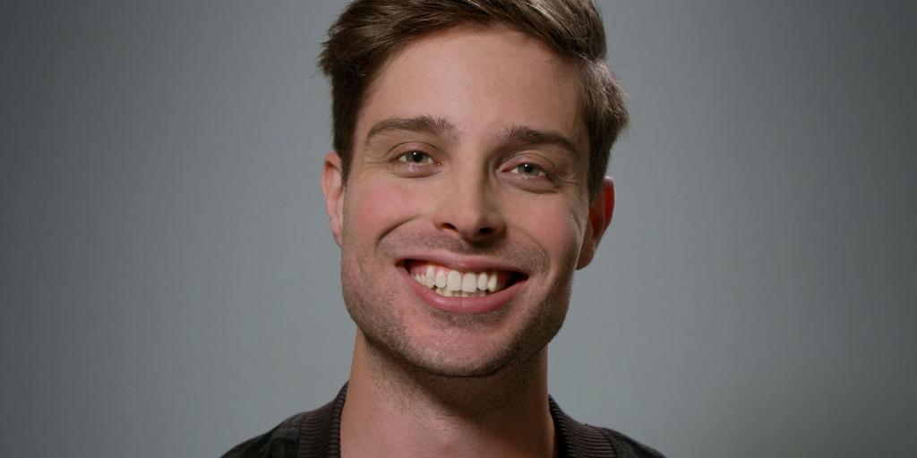 how to draw eyebrows closer together